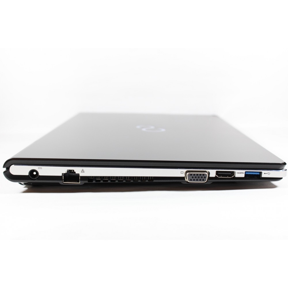 Gebruikte Laptops Fujitsu Siemens S936 | LaptopCentrum - De laptop ...